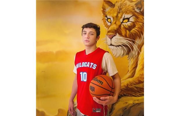 Surrey high schooler chasing down B.C. basketball legends | Vancouver Sun