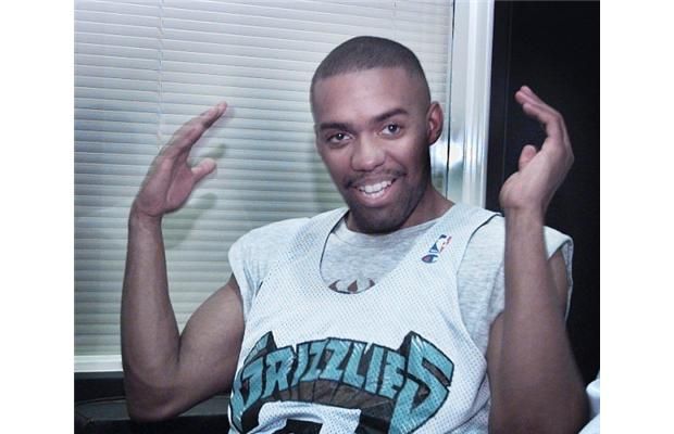 Q&A: Ex-Grizzly Darrick Martin still dishin’ it out over hoops ...