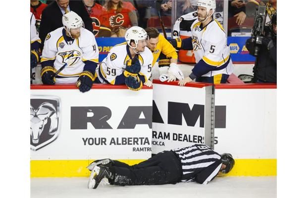 Cam Cole: NHL won’t buy Dennis Wideman’s ‘get the bleep out of my way ...