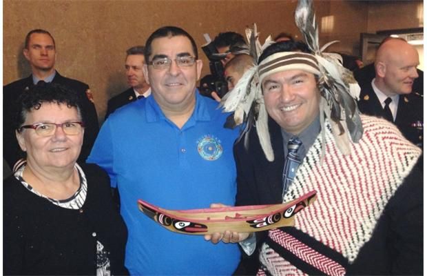 Canoe for Justin Trudeau symbolic at several levels | Vancouver Sun