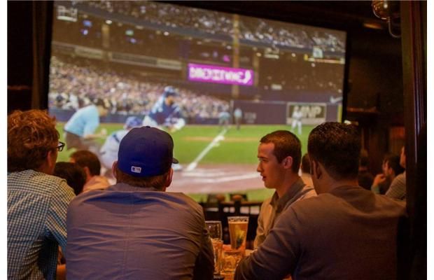 Photos: Vancouver's 10 best Super Bowl bars | Vancouver Sun