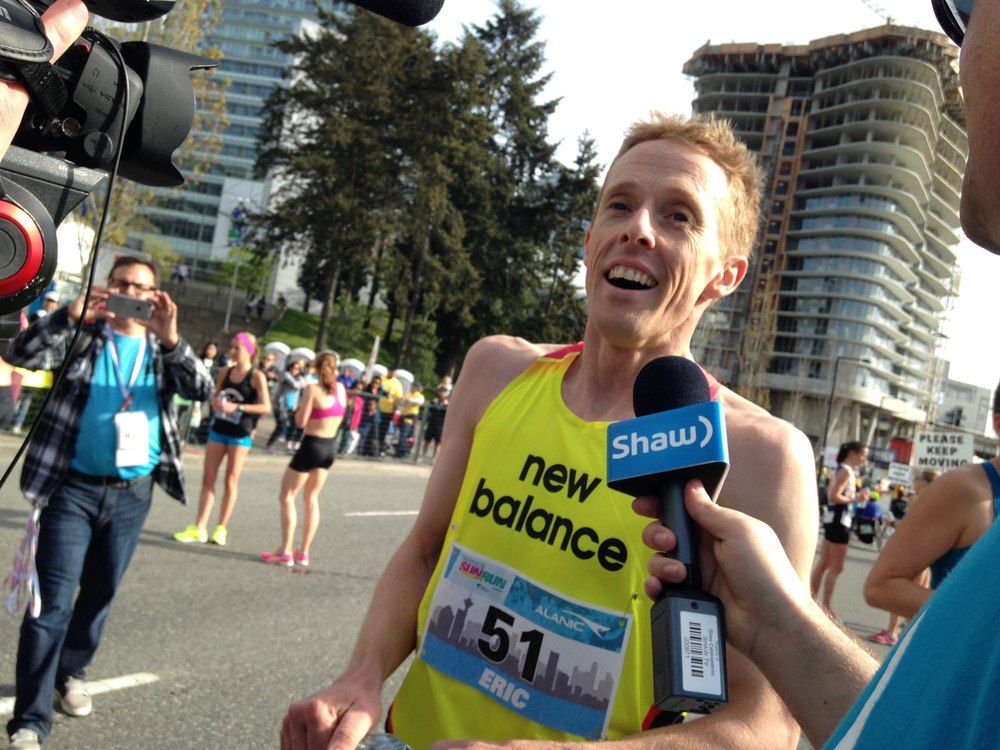 Photos: Sun Run winners Lanni Marchant and Eric Gillis cross the finish ...