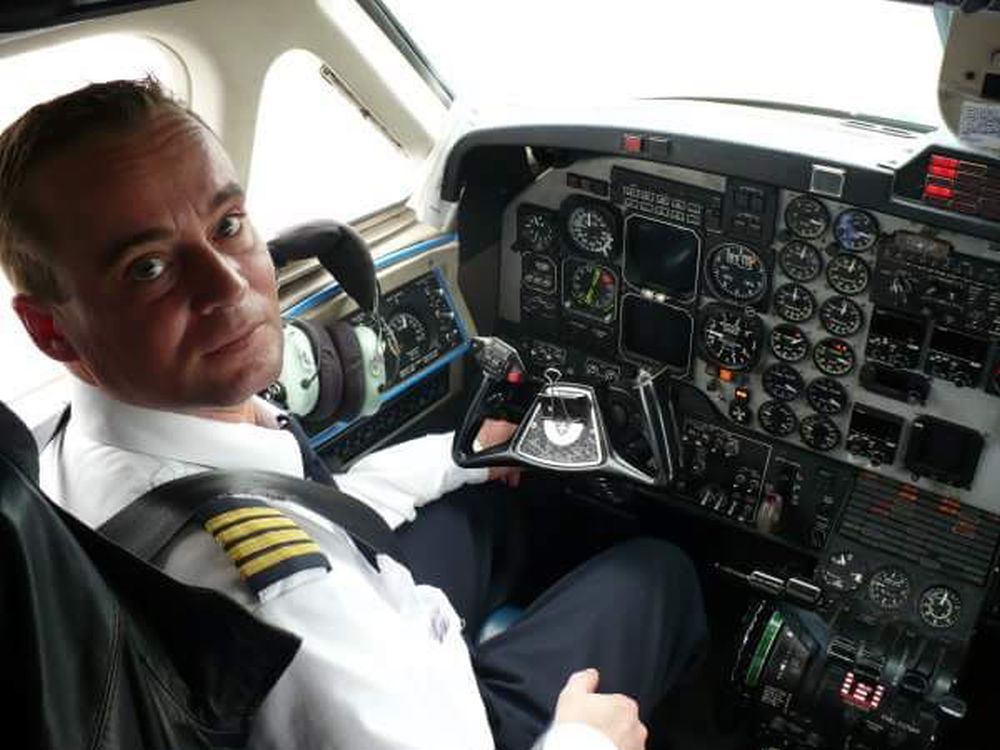 Former pilot sues Westjet, alleges false accusation over bomb threats ...