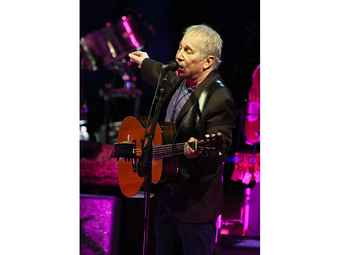 Review: Paul Simon a career-spanning delight in Vancouver | Vancouver Sun