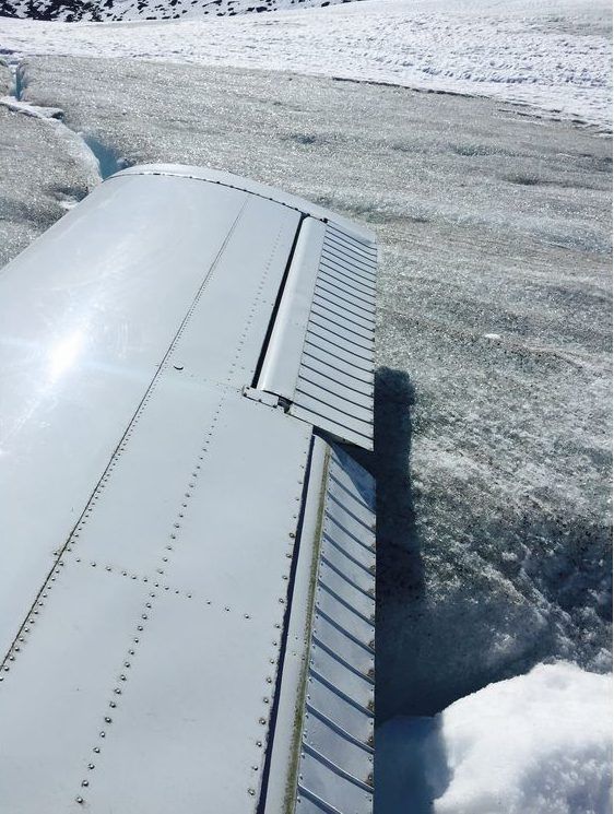 Survivors of plane crash in B.C. mountains tell their harrowing story ...