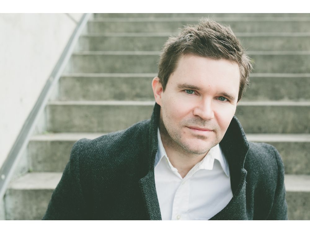 Review: Criminal underworld revealed in riveting Victorian novel ...