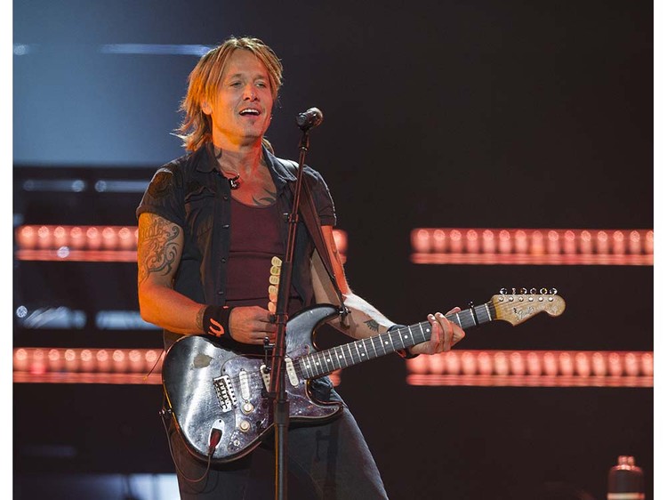 Photos: Keith Urban's Ripcord World Tour in Vancouver | Vancouver Sun