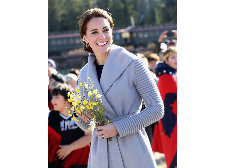 Photos: Flawless Kate Middleton style on Canada tour | Vancouver Sun
