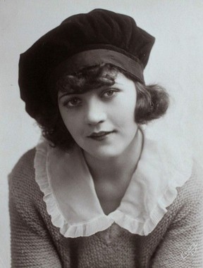 This Week in History: 1937 A Hollywood queen meets a grisly end ...