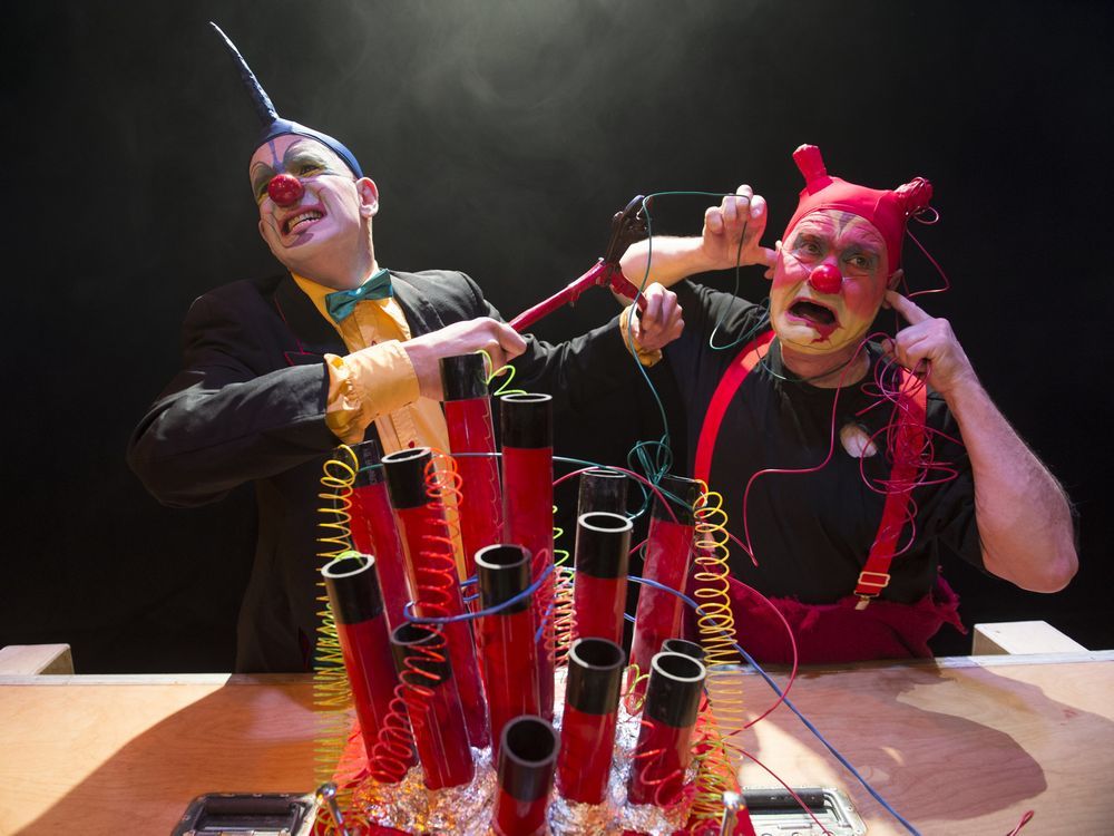 Vancouver theatre: Comic horror clowns Mump and Smoot's fright delight ...