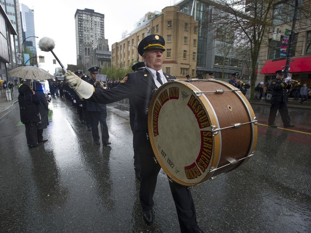 Photos: Vancouver firefighter Robert Roselund given departmental ...