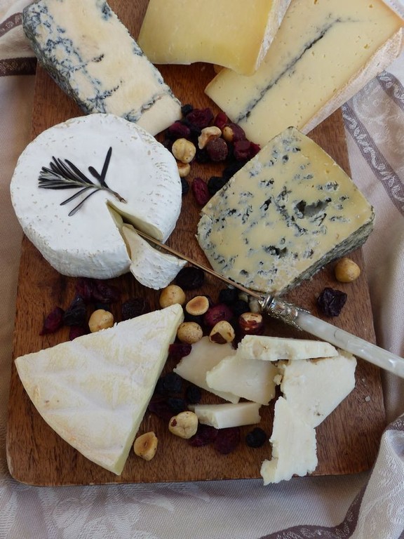 Think beyond cheddar when buying Canadian cheese | Vancouver Sun