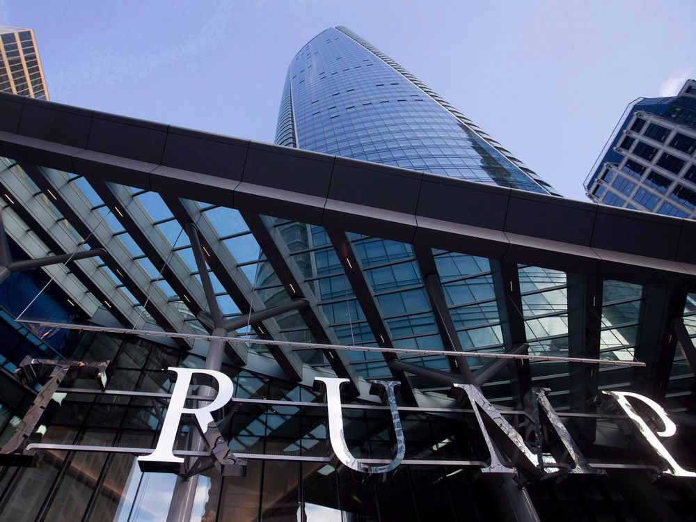 Trump Tower residents warned to shut windows to ensure elevator works ...