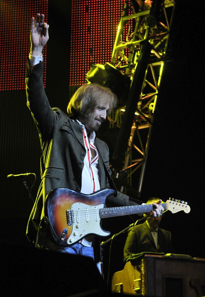 Tom Petty in Vancouver: A look back at some of his best show photos ...