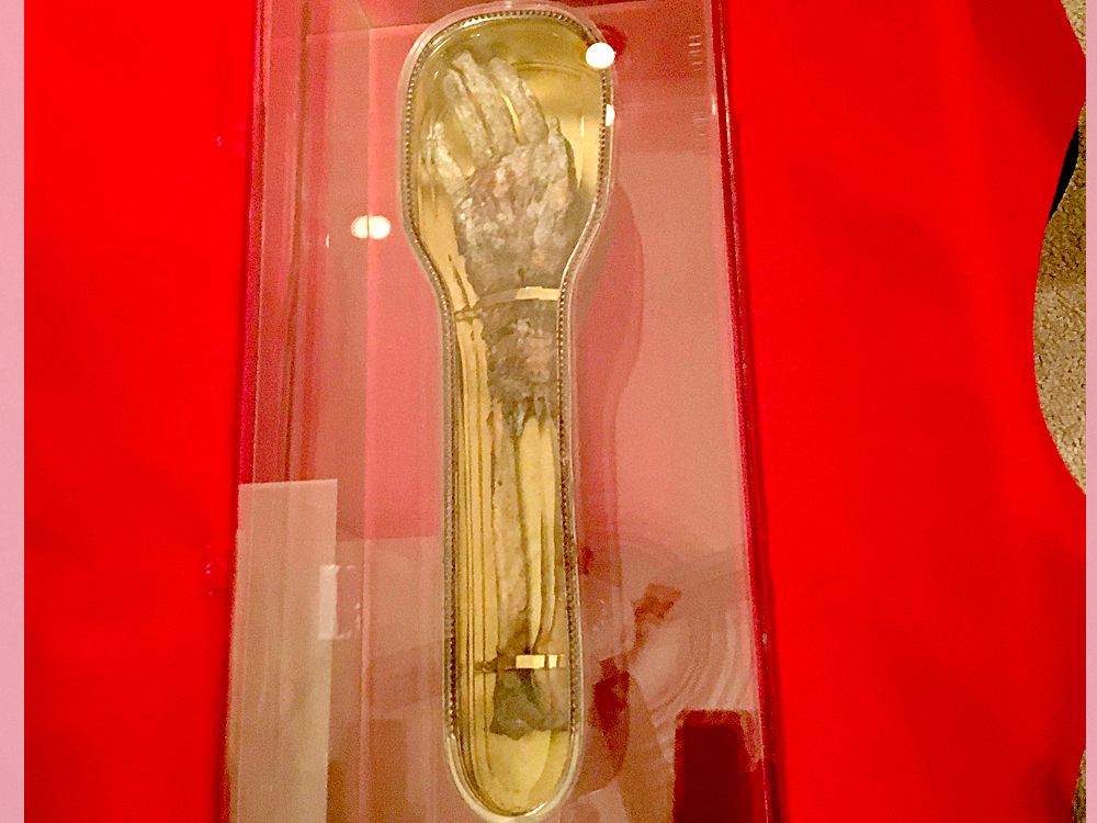 Rare Catholic relic coming to Vancouver, Coquitlam churches | Vancouver Sun