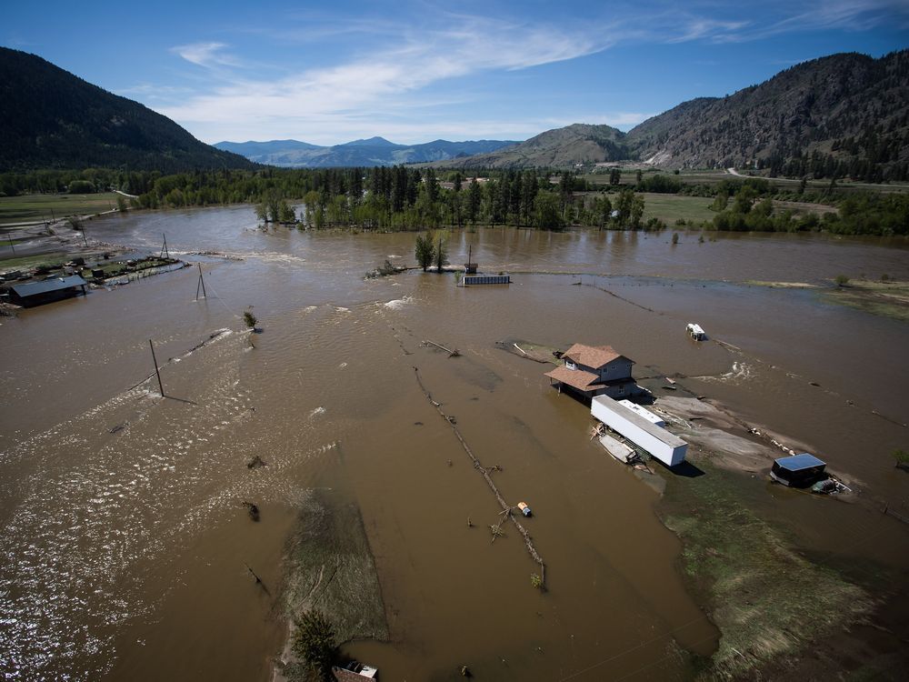 Waters continue to rise as southern B.C. on the brink of more flooding ...