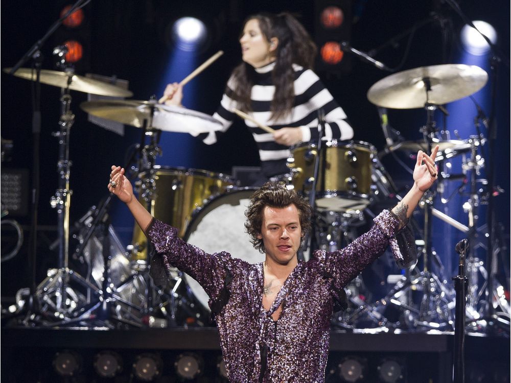 Live concert review: Harry Styles at Rogers Arena | Vancouver Sun
