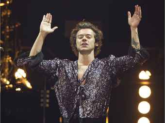 Live concert review: Harry Styles at Rogers Arena | Vancouver Sun