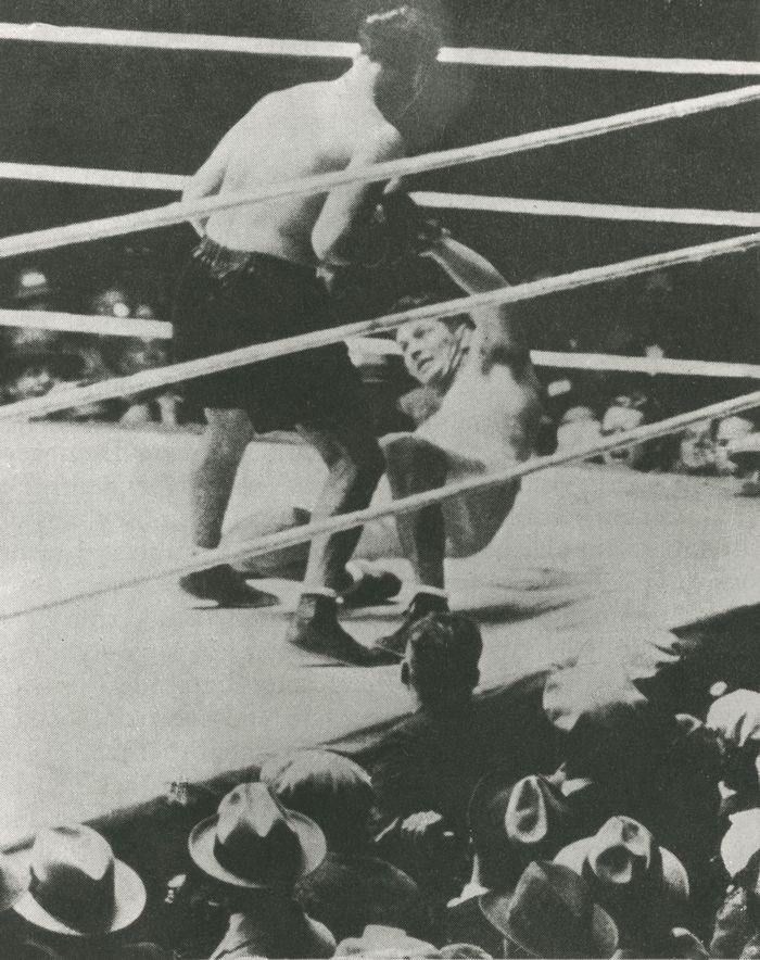 This Week in History: 1927: Boxing fans are enthralled and enraged by ...
