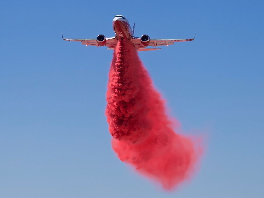 Vancouver Island company outfitting six Boeing 737s to fight wildfires ...
