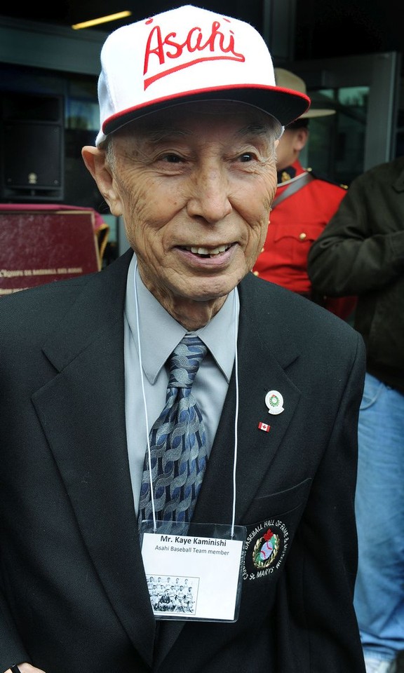Baseball's legendary Asahi inspire a heritage minute | Vancouver Sun