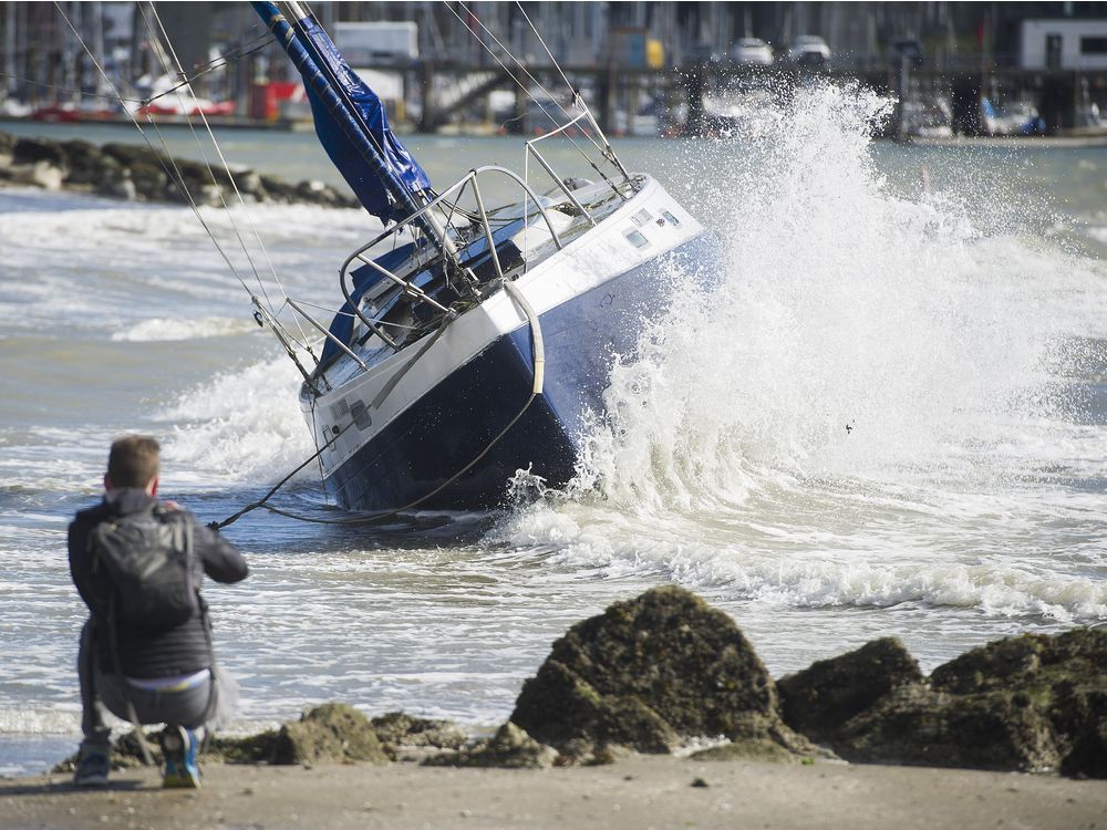 Strong wind alert in effect for Metro Vancouver | Vancouver Sun