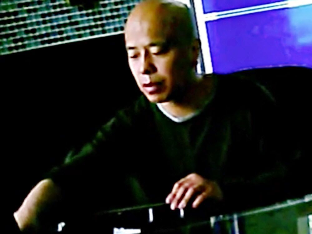 REAL SCOOP: E-Pirate target faces another lawsuit | Vancouver Sun