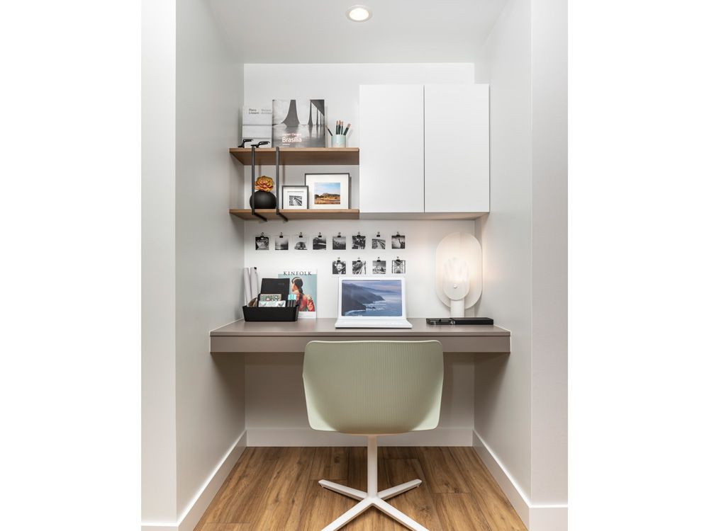 Think vertical in home decor | Vancouver Sun