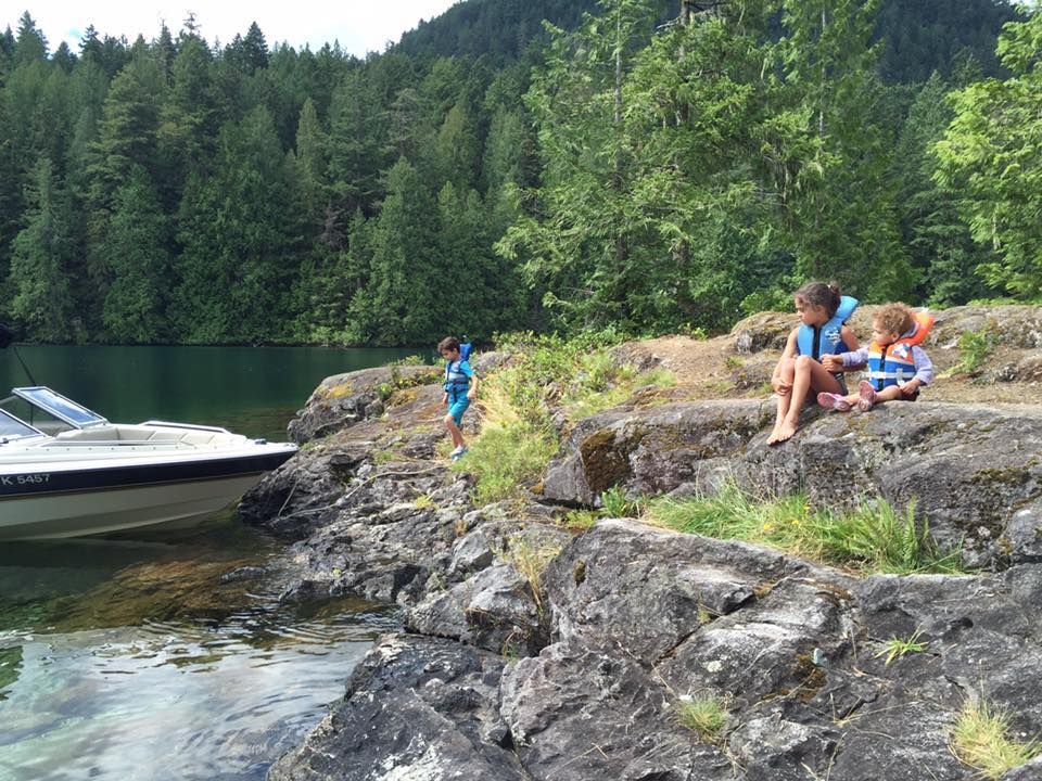 B.C.’s best boating lakes: Grab your paddles or rev the engine ...