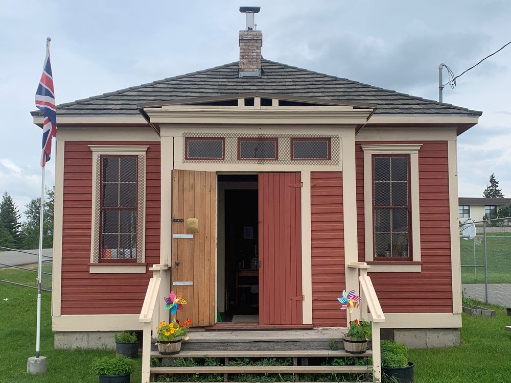 Wanted: Stories about 150 Mile House's 123-year-old little red school ...