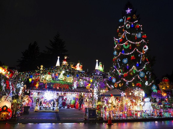 Port Coquitlam's Miracle on Rae Street continues to shine bright ...