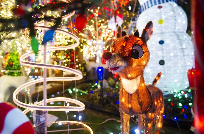 Port Coquitlam's Miracle on Rae Street continues to shine bright ...