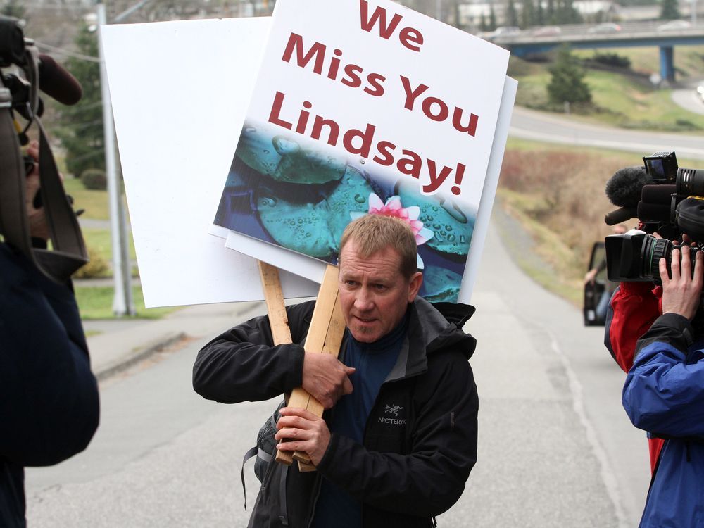 Petition demands Lindsay Buziak murder case be turned over to new ...