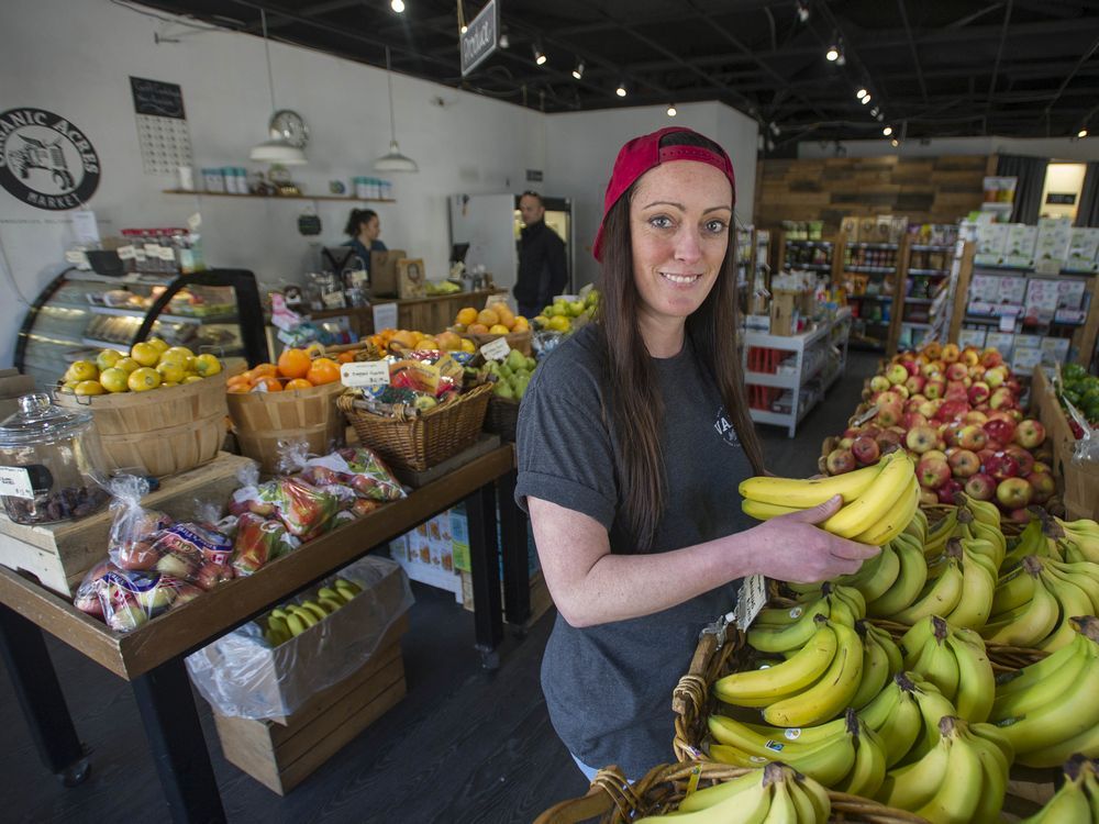 COVID-19: Small grocers still open for business during pandemic ...