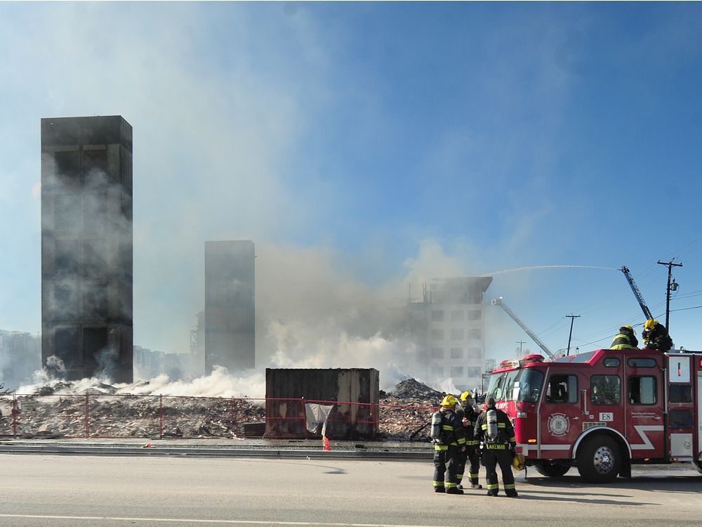Residents next to huge Langley fire describe a surreal scene ...