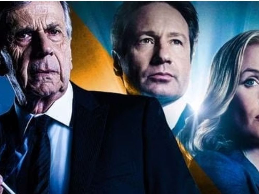 William B. Davis head-winds through a reflective path of career and ...