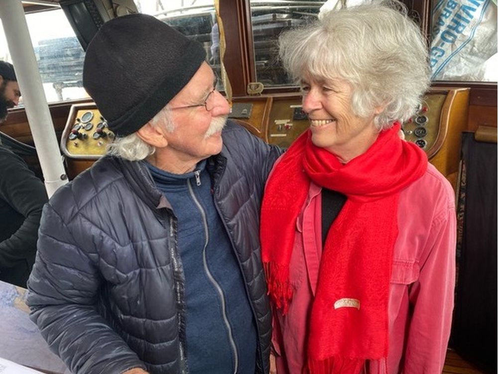 Caravan Stage Company sails into the sunset | Vancouver Sun