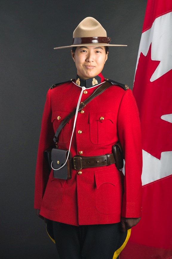 Burnaby Rcmp Officer Killed On Duty Identified As Const Shaelyn Yang Vancouver Sun 2625