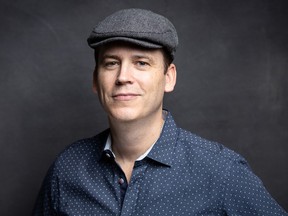 Instantaneous Blue delves into the disarray dementia brings into the ...