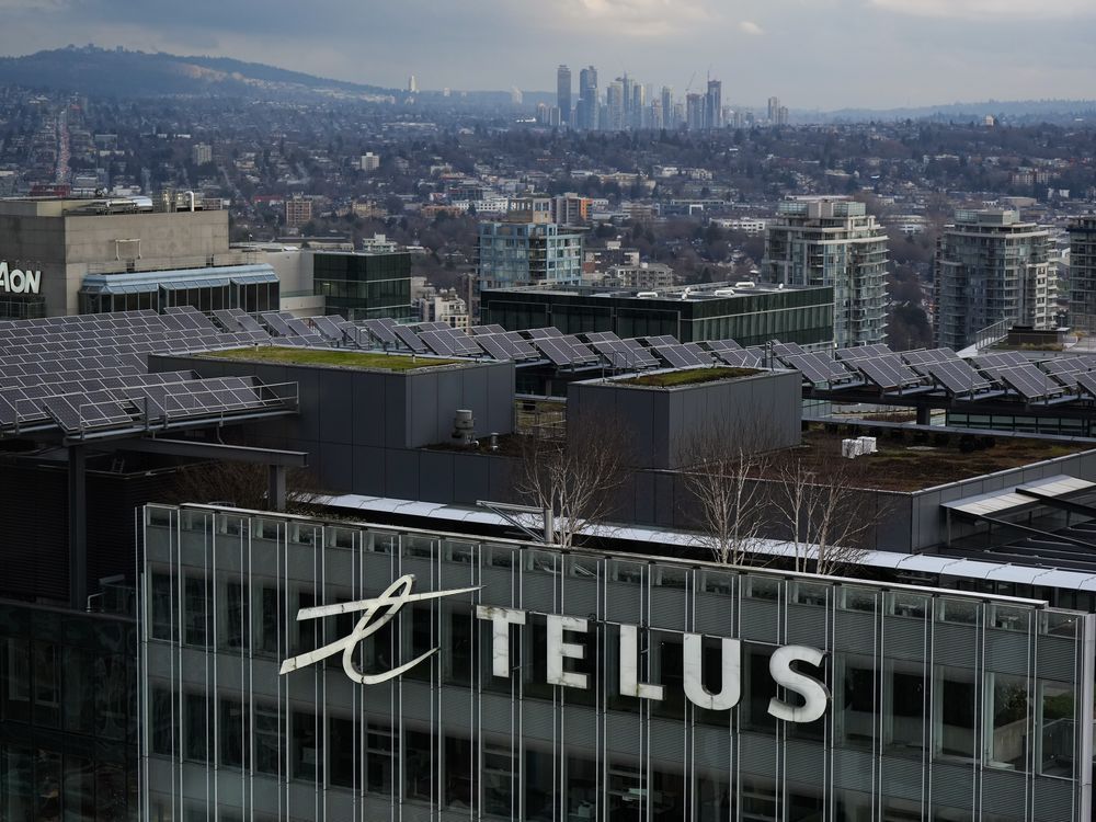 Telus expects earnings, revenue gains as it trims spending | Vancouver Sun