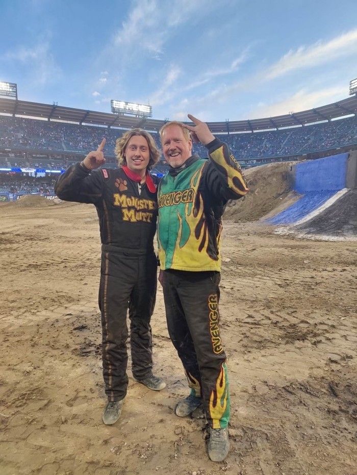 Avenger and Monster Mutt are at Monster Jam | Vancouver Sun