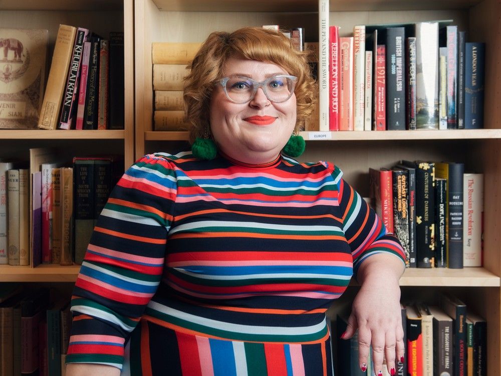 Cover art needs to stand up and stand out in smaller internet form ...