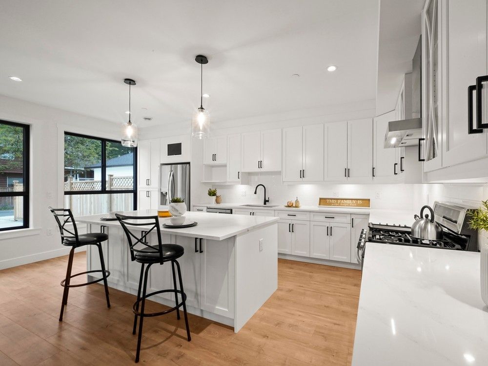 Sold (Bought): Newly-built half duplex boasts roomy chef's kitchen ...