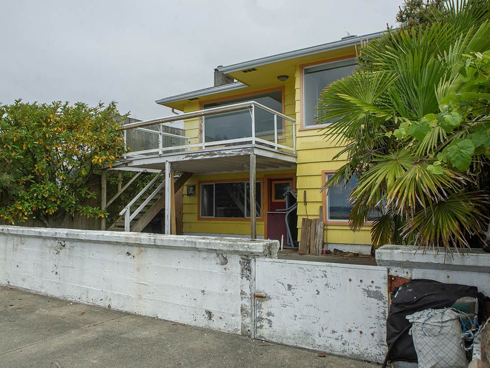 Jim Pattison's former West Van home for sale for $1. Conditions apply ...