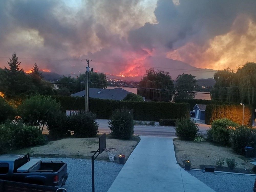 Osoyoos fire update: State of emergency declared, residents evacuate ...