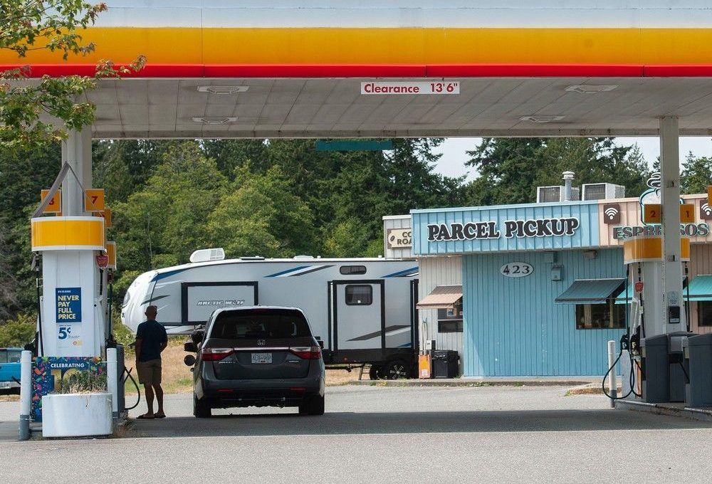 Point Roberts' rebound needs Canadian workers, say business owners ...