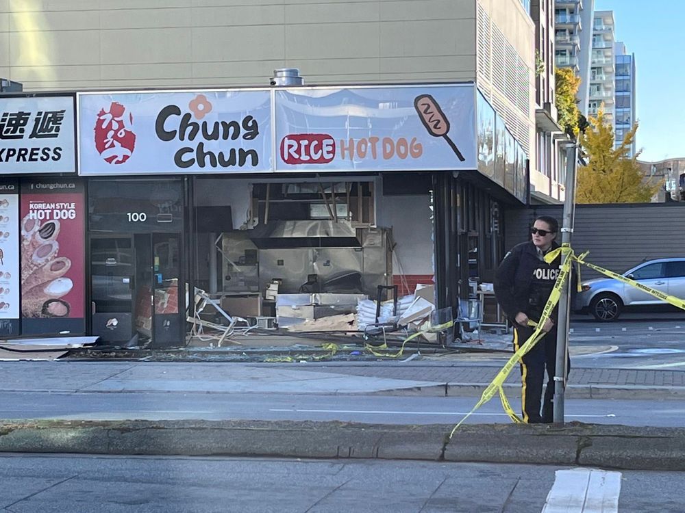 One person injured after car crashes into Richmond hot dog store ...