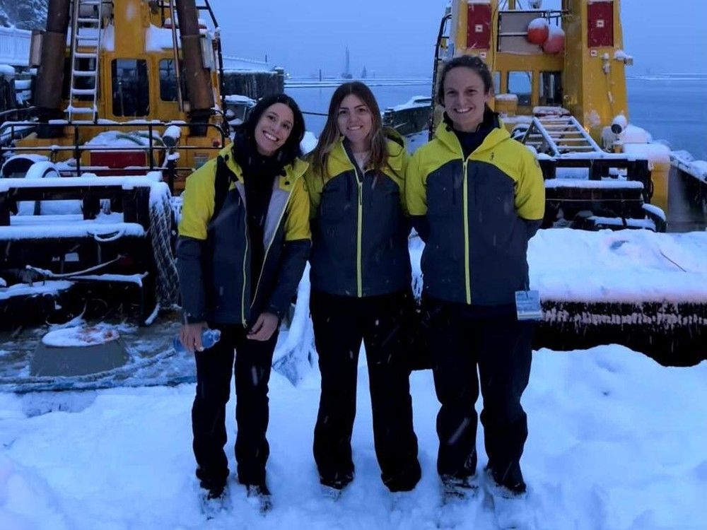 'Sea change': All-women tugboat crew makes Christmas run up B.C. coast ...
