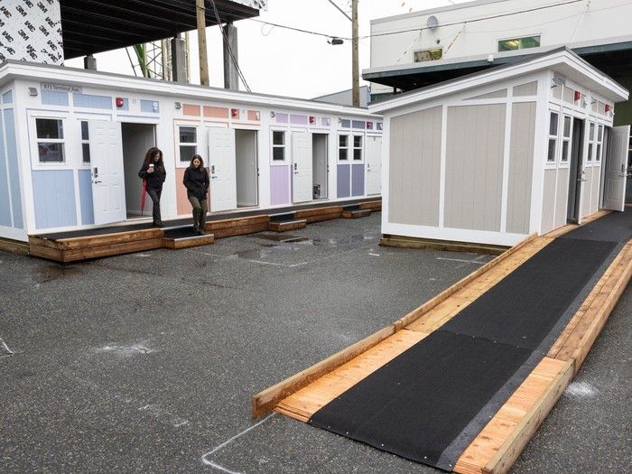 Vancouver's 'tiny shelter' pilot project gets first residents | Vancouver Sun