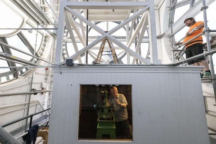 Vancouver block clock renewed after 112 years on the job | Vancouver Sun